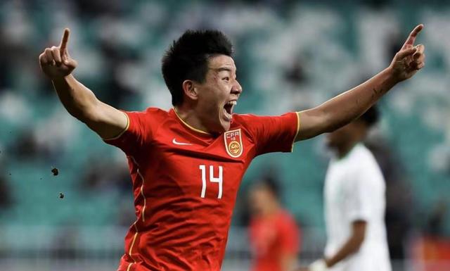 U20国足7分钟连进2球力克沙特！徐彬：这一年努力没白费 | 极目新闻