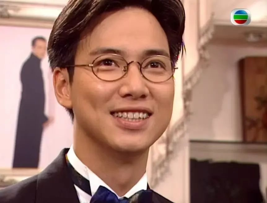 前TVB男星蔡子健转行教书，就职于香港理工大学，曾出演多个经典配角 | 极目新闻