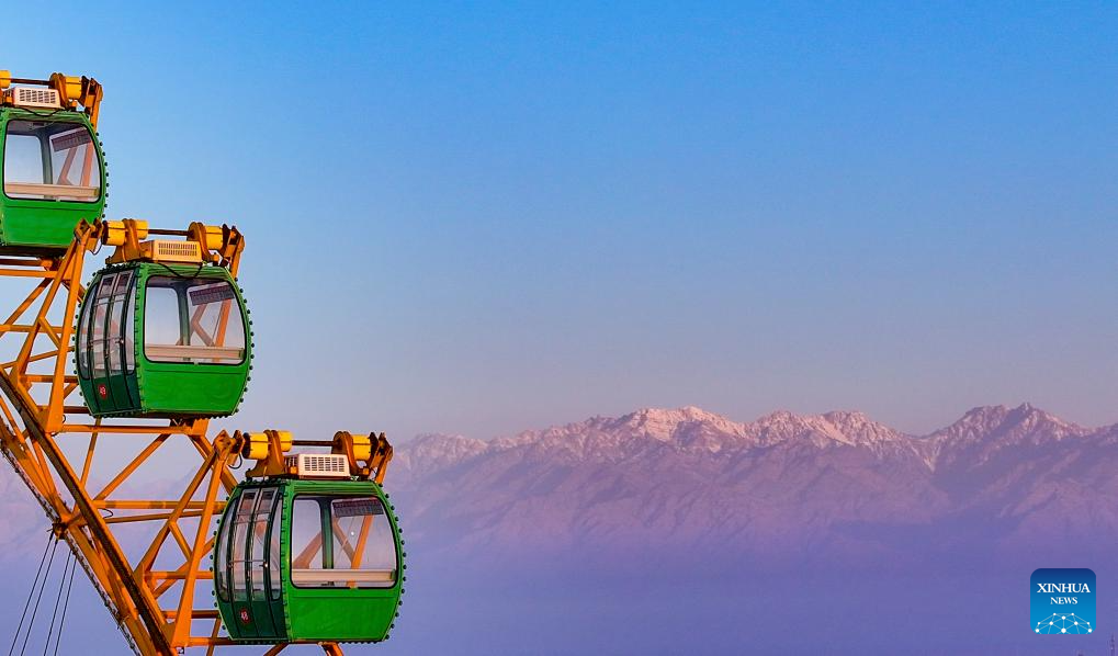 Snow scenery of Helan Mountains in China's Ningxia | 极目新闻