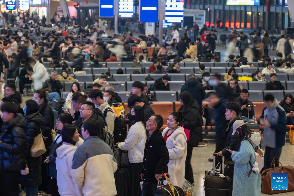 China Railway Wuhan Bureau adds more overnight high-speed trains during ...